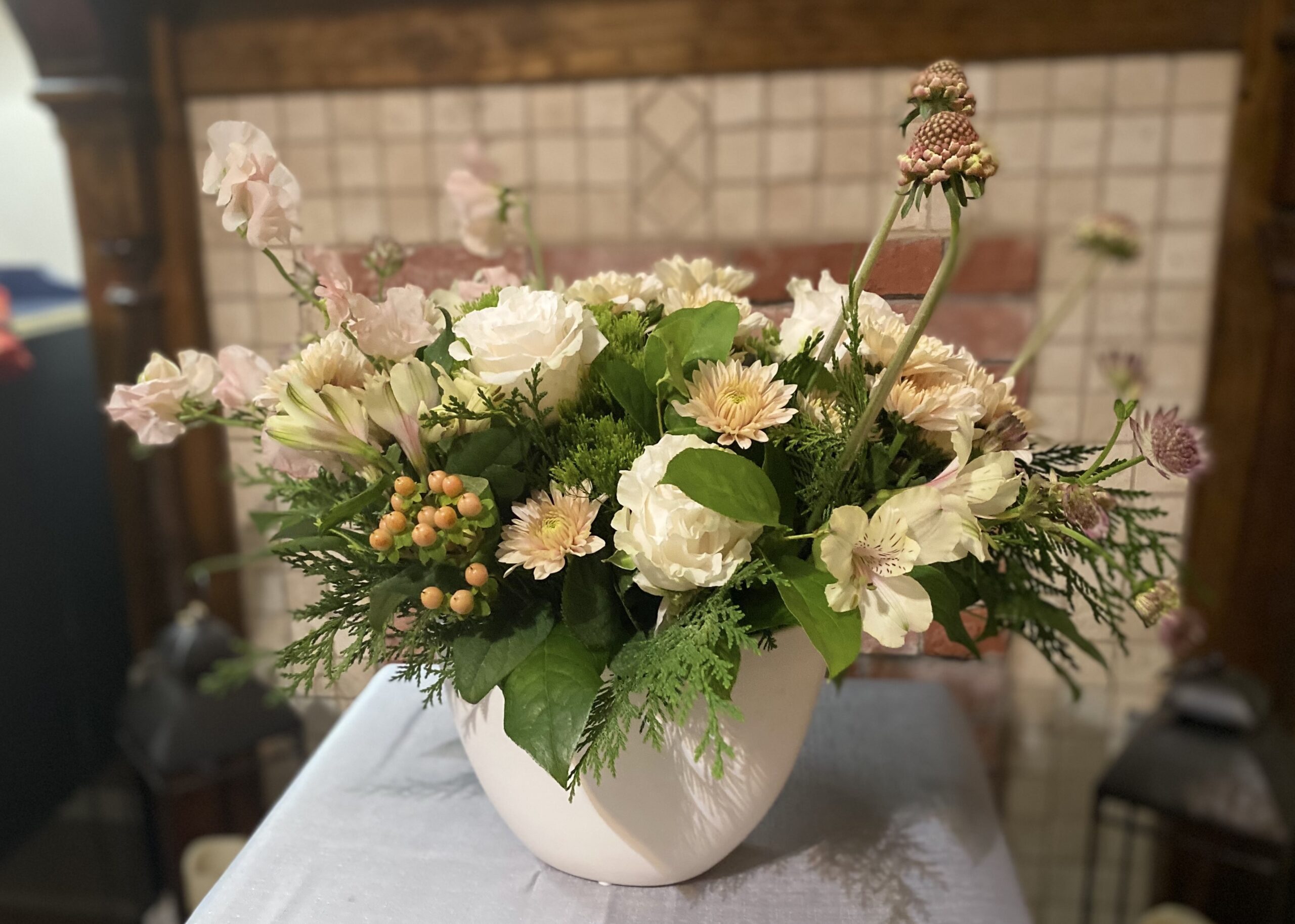 Arrangement of the Month - Kenny's Flower Shoppe